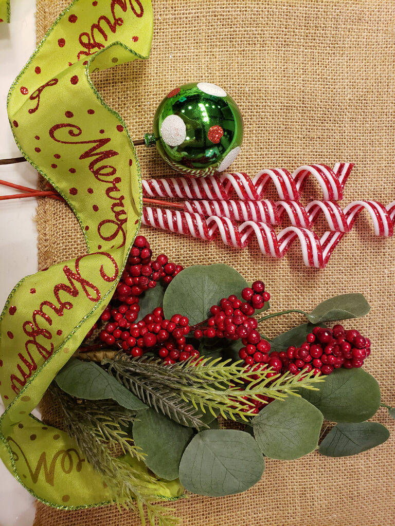 Quick Change Tablescapes Throughout the Holidays - Michigan Home and ...